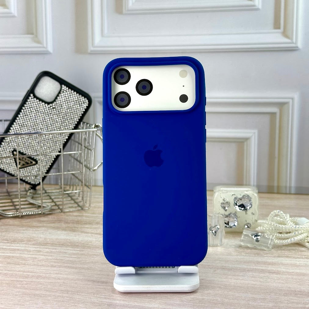 Silicon case IPH 17 PRO MAX – Silver Case